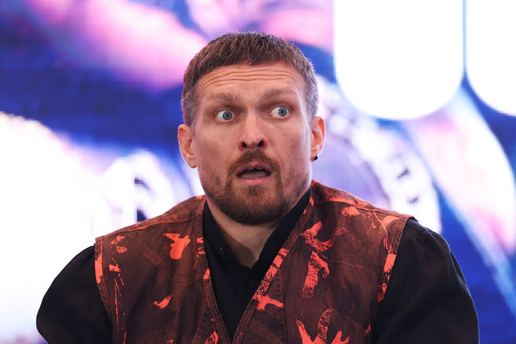 Boxing legend believes 'remarkable' Oleksandr Usyk is an all-time ...