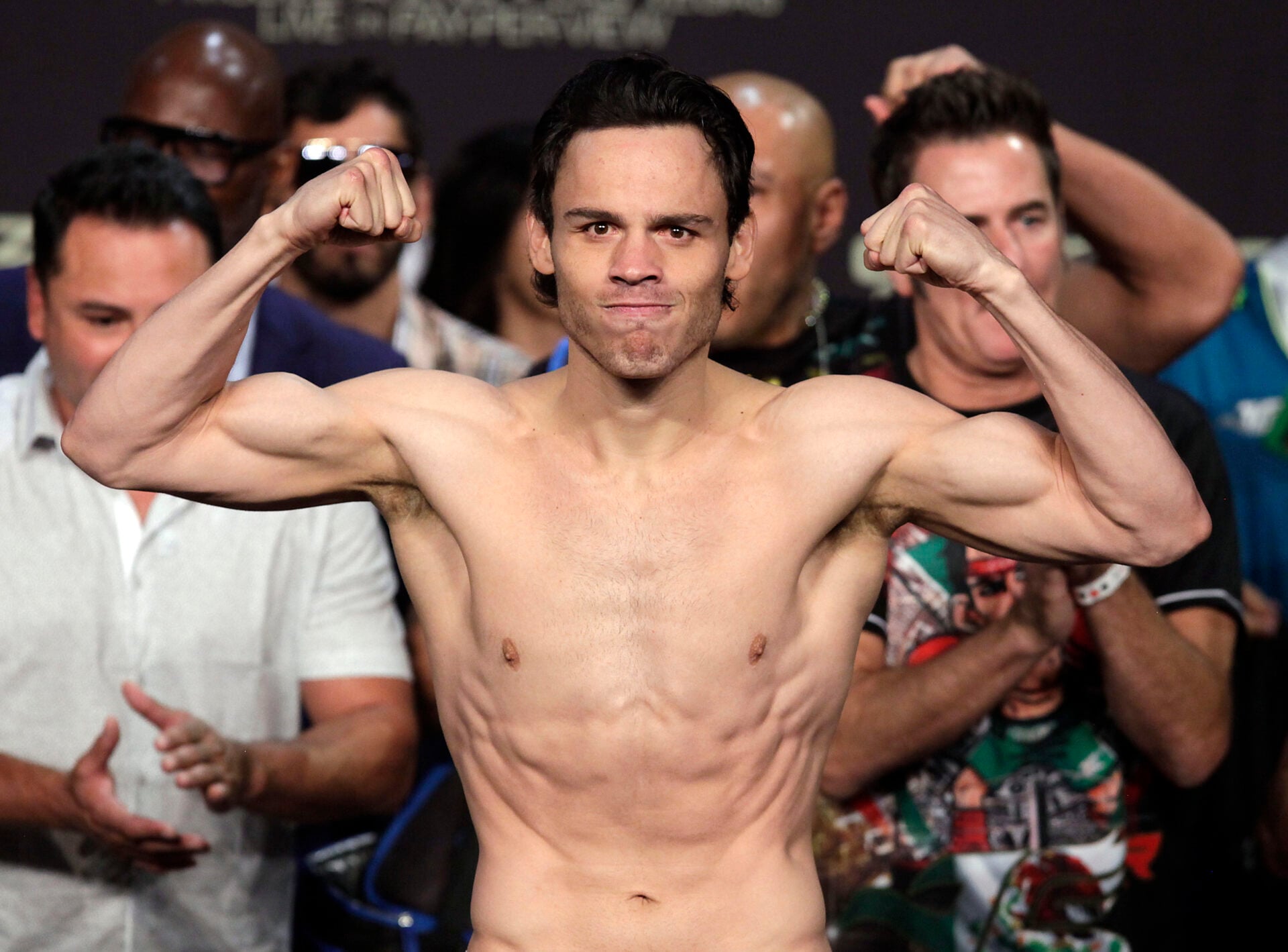 Julio Cesar Chavez Jr profile: Age, height, record, net worth, family